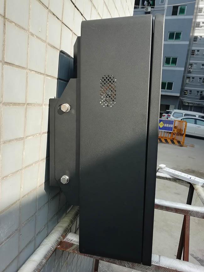 Outdoor Digital Display High Brightness Monitor Display Floor Stand LCD Displays