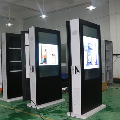 中国 インチのデジタル65のキオスクのタッチ画面、エアコンが付いているLCDの広告の表示を立てる床 販売のため