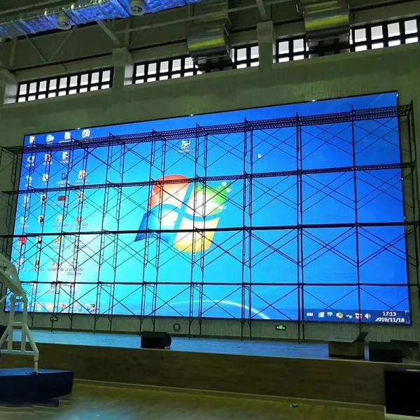 Quality P2.5 Indoor LED Video Wall Panel 60 Sqm HD Display Screen Front Serviceable & Energy Saving CE ROHS FCC Certified for sale