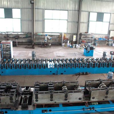 Cina Rullo trasportatore medio/resistente del cavo che forma il sistema a macchina della camera di equilibrio in vendita