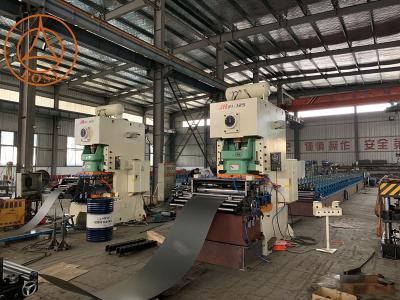 Cina Rotolo della plancia del vano per cavi della Cina che forma il vano per cavi a macchina che fa macchina per la Tailandia in vendita
