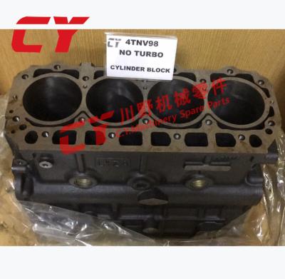 Cina 729908-01560 blocco cilindri del motore diesel 4TNV98 per R80-7 in vendita