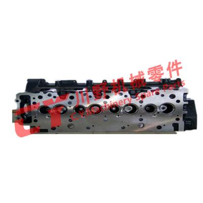 Cina 8973583680 8970331492 testate di cilindro del motore diesel 4HG1 per l'escavatore 8971465202 8972071331 in vendita