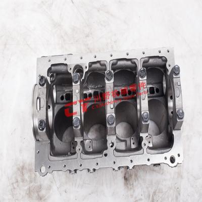 中国 8 - 94437397 - 6 ISUZUのためのディーゼル シリンダ ブロック4JB1 販売のため