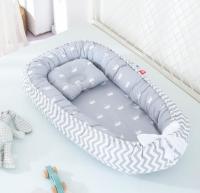 China Solid Baby Bed Crib with Polyester Filling Comfortable and Durable for sale