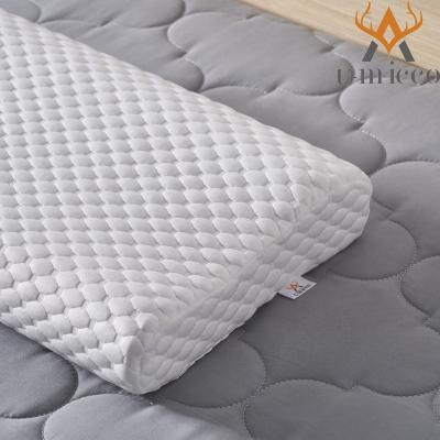 China Odor Resistant Polymeric Bed Pillow Negotiable Size for sale