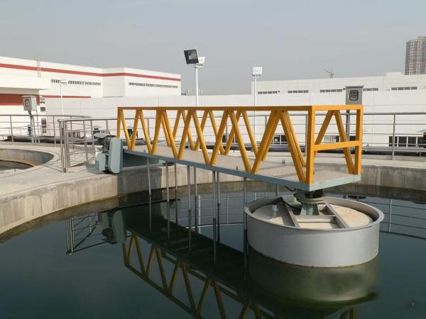 Quality 8m – 60m Center Drive Sludge Scraper Vertical Shaft Clarifier Scraper for sale