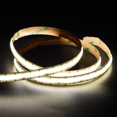 Cina Striscia a LED ad alta densità 16,4 ft 640Led/M Correlato Temperatura del colore Dimmabile Luce a LED in vendita