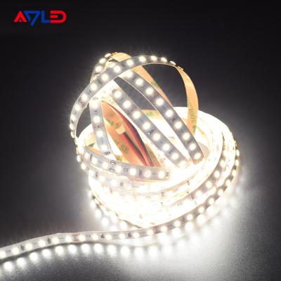 China Fora de IP67 impermeável IP68 SMD2835 conduziu tiras claras para a iluminação comercial do Signage à venda