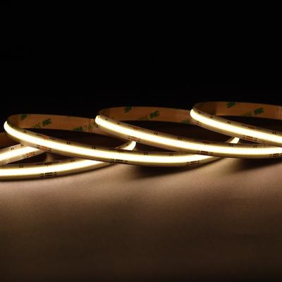 Cina 180° angolo del fascio 2700K-6500K IP67 IP20 CCT COB LED Strip per luminosità uniforme in vendita