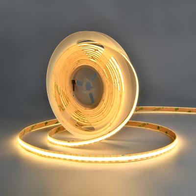Cina 16.4ft 528 LED/M Ultra Bright CRI90+ Small Cut COB Led Strip Lights per interni ed esterni in vendita
