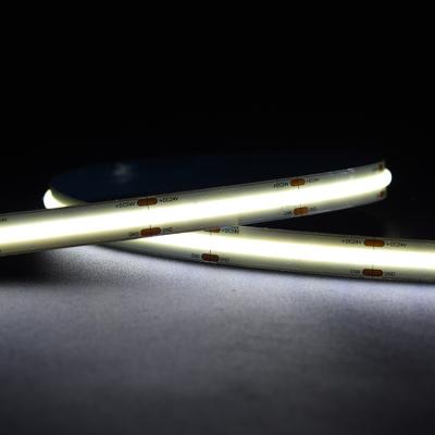 Cina Certificazione UL/CE Usb Led Light Strip con telecomando Hotel And Bar Decoration Cob Lights 504Leds/M Ip20 in vendita