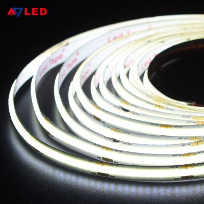 中国 320/480/504/528 カスタマイズ可能な照明ソリューションのためのチップオンボードLEDストライプ 販売のため