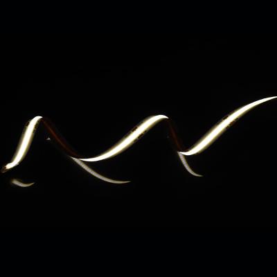 Cina Pannello di alluminio, striscia LED COB senza punti con 528 LED su nastro da 10 mm e colore 2700K/6500K in vendita