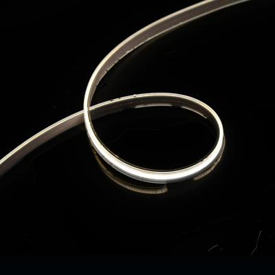 China Vloerverlichting COB LED-strips met 10W/M en 100LM/W efficiëntie in witte kleur Te koop
