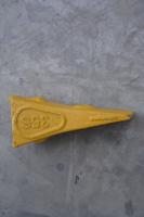 China 35S Excavator Bucket Teeth Replacement Adapters 2.7kg for sale