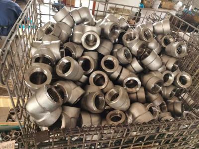 Cina L'ANSI inossidabile decorato del raccordo a T della saldatura dell'incavo ha forgiato i montaggi infilati in vendita
