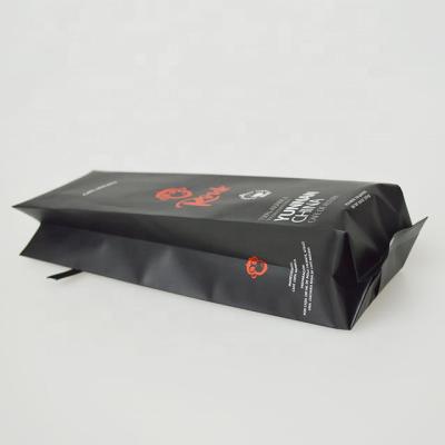China Foil Gusseted Mylar Matte Black Coffee Bags CMYK Printed ISO9001 for sale