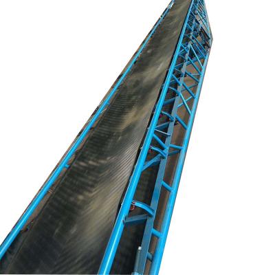 Cina Trasportatore a nastro per estrazione mineraria blu Piccolo trasportatore inclinato portatile in acciaio inossidabile in vendita