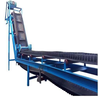 Cina Trasportatore per miniera di carbone di ghiaia con protezione del nastro dei sistemi di trasporto minerario ondulato blu in vendita