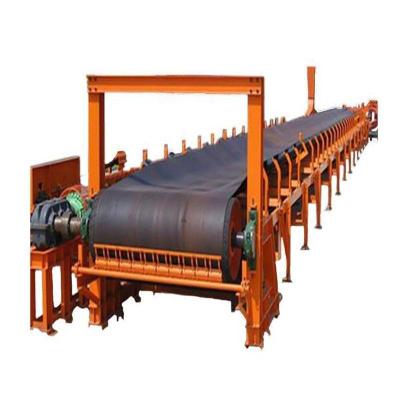 Cina Electric Power Tube Belt Conveyor Metallurgy Sistemi di nastri trasportatori portatili in acciaio al carbonio in vendita
