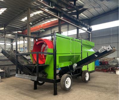 China Compact Dirt Screening Machine for Small Construction Sites 4.3*1.9*2.45 Dimensions en venta