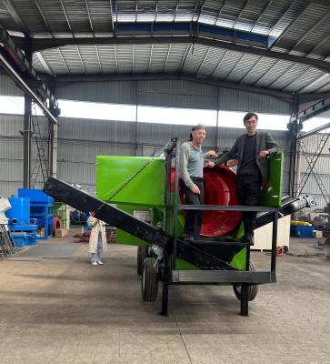 China Compact Dirt Screening Machine for Small Construction Sites 4.3*1.9*2.45 Dimensions en venta