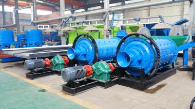 China Fabricante da máquina de trituração da bola 1200*2400 à venda