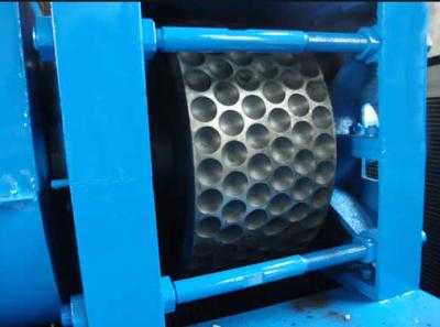 China Briqueta del negro de carbono de la máquina de la briqueta de la máquina/de carbón de la briqueta del carbón de leña que hace la máquina en venta