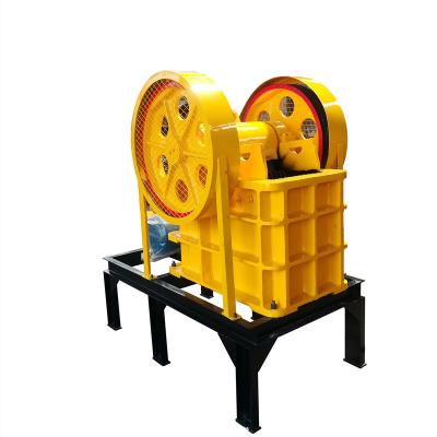 China Small model cheap price diesel type crusher stone jaw crusher à venda