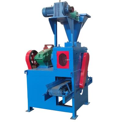 China Cocoa Shell Charcoal Briquettes Making Machine Briquettes Double Roller Briquette Machine à venda