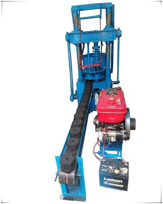 China Honeycomb charcoal briquettes machine smokeless mobile diesel type coal briquette machine à venda