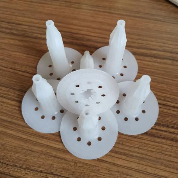Quality Corrosion Resistant Plastic Insulation Fixing Anchors Spiral Shank White Or for sale
