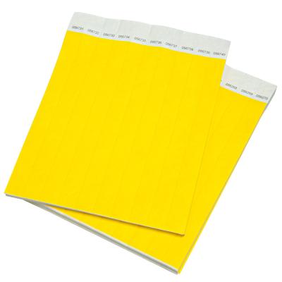 中国 カスタムタイベックイベント ストライクコード付き 番号付き 防水 プールパーティーの識別 入場紙ブレスレット 販売のため