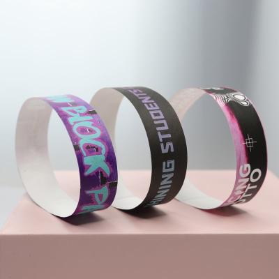 中国 全色 カスタム ロゴ タイベック 腕帯 セキュリティ 配列番号 バーコード 様々な色 販売のため