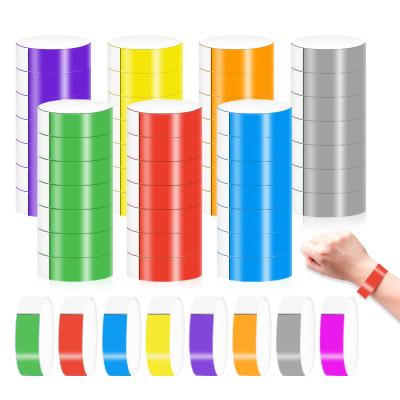 China 2025 Papel sintético barato Eventos pulseras Logotipo Impreso Resistente al agua y resistente a las lágrimas Pulsera VIP en venta