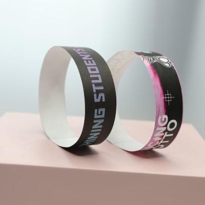 중국 일회용 이벤트 식별을 위한 조절 가능하고 내구성 있는 Tyvek 손목밴드 판매용