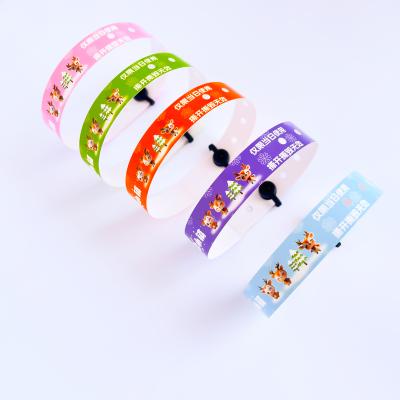 China Custom PVC Wristbands for Events Waterproof Personalized Logo for sale