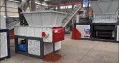 800 Model Single-Shaft Shredder
