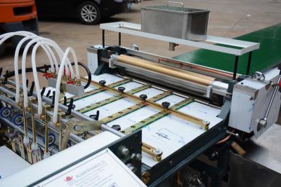 China Automatische het Lijmen Machine/Stijve Doos die Machine voor Stijve Doos maken Te koop