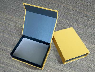 Cina EVA Hot Melt Glue/Jelly Glue For Rigid Box in vendita