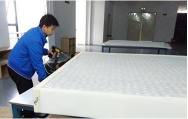 Cina Materassi caldi di EVA Glue Use For Make in vendita