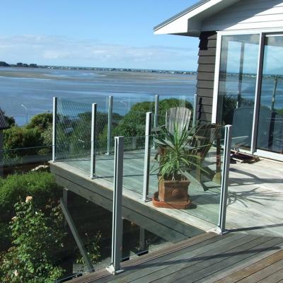 China China Staircase Steel Round Baluster Glass Railing with low price for sale