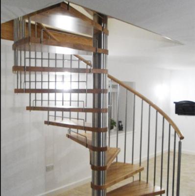China DIY design indoor Rod Bar Railing Wooden Spiral Staircase Prices for sale