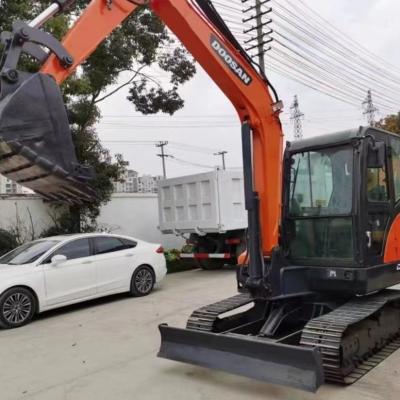 중국 사용 된 Doosan Digger DX55 사용 된 5.5톤 소형 미니 크롤러 발굴기 판매용