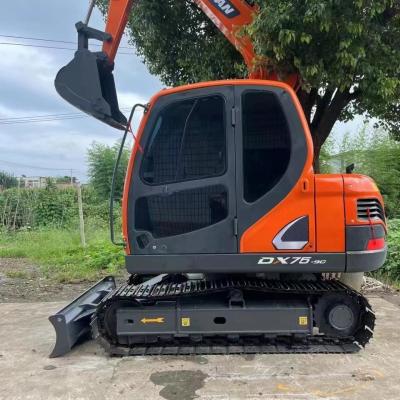 중국 사용 된 Doosan Digger DX75 사용 된 7.5톤 소형 미니 크롤러 발굴기 판매용