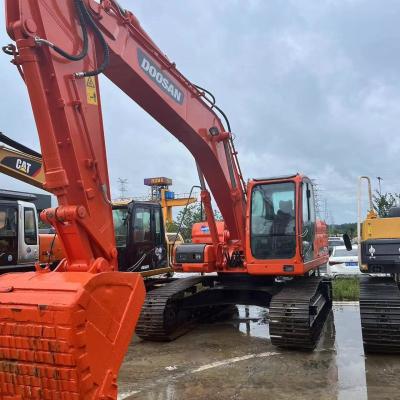 중국 사용 된 Doosan Digger DX225LC 중형 22.5톤 크롤러 발굴기 판매용