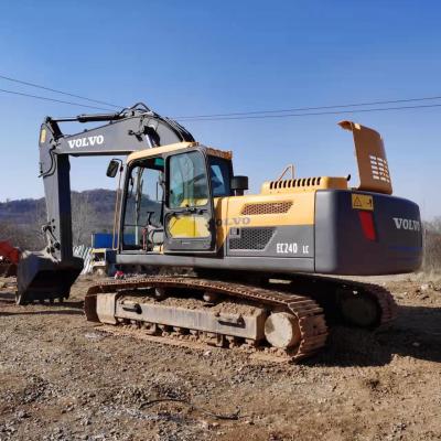 중국 사용 된 발굴기 원본 VOLVO EC240LC 2 차 수압 24톤 크롤러 발굴기 판매용