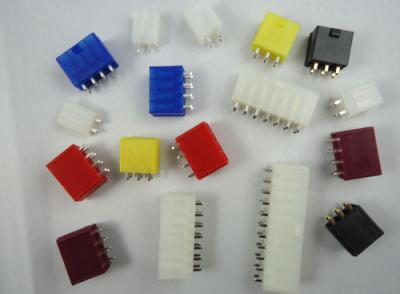Cina Cavo dei connettori del PWB di AMP 1586041 - 2 per imbarcarsi su angolo retto 2Pins a 0.165 pollici in vendita