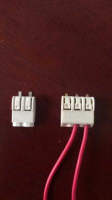 Cina Cavo alterno di Wago 2080-402 SMT per imbarcarsi sui connettori 2Poles per la striscia del LED in vendita